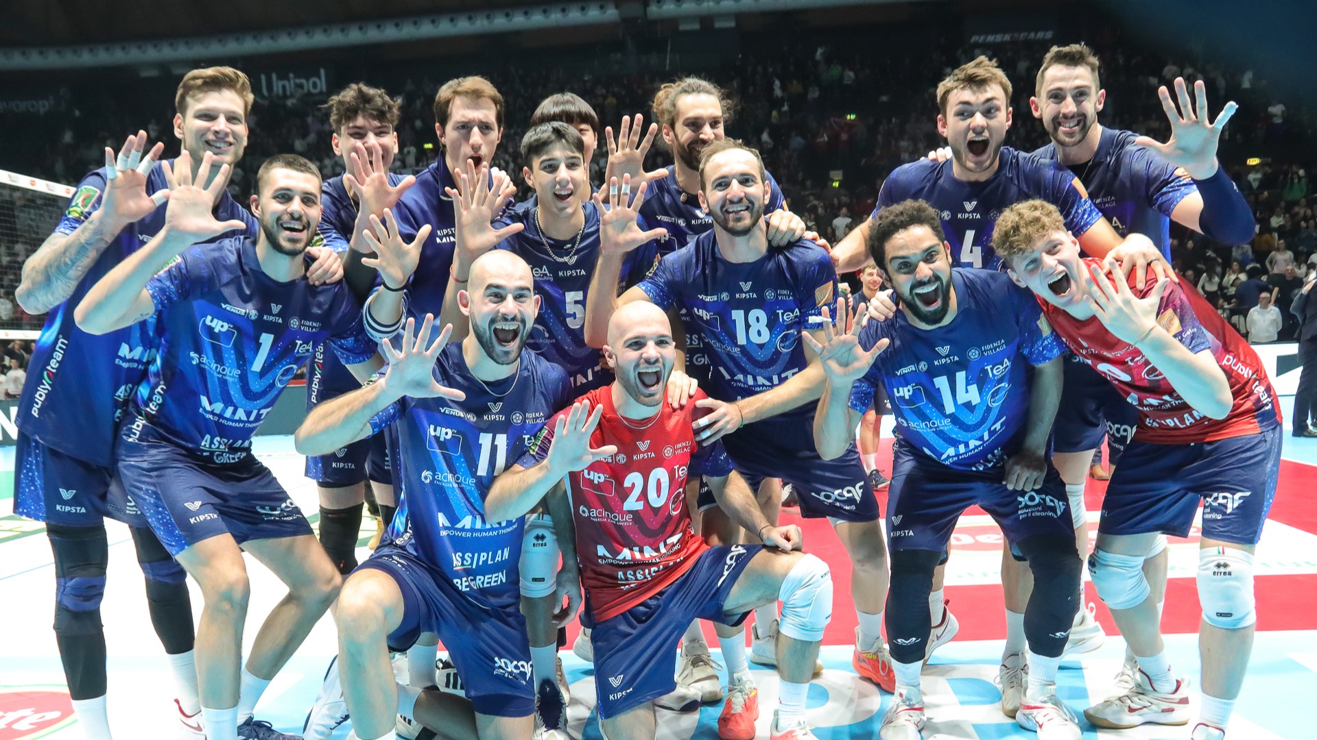 La MINT Vero Volley Monza non smette di sognare: batte Trento 2-3 e ...